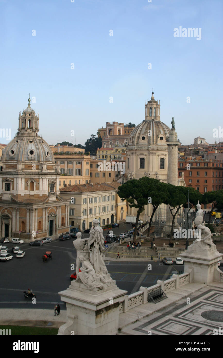 View from The "Wedding Cake" or Vittoriano monument in Rome Stock Photo ...