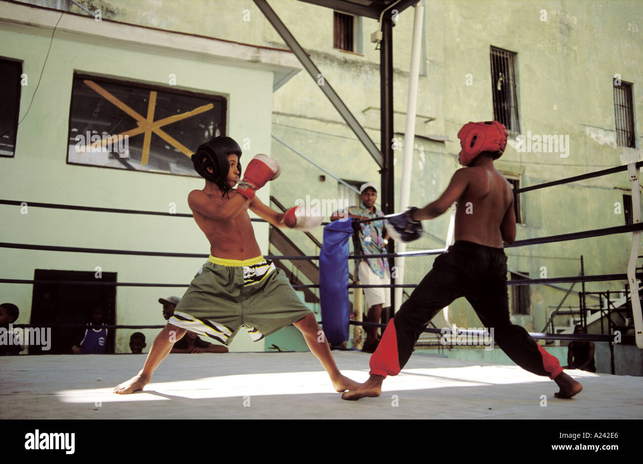 Cuba boxing ring hi-res stock photography and images - Alamy
