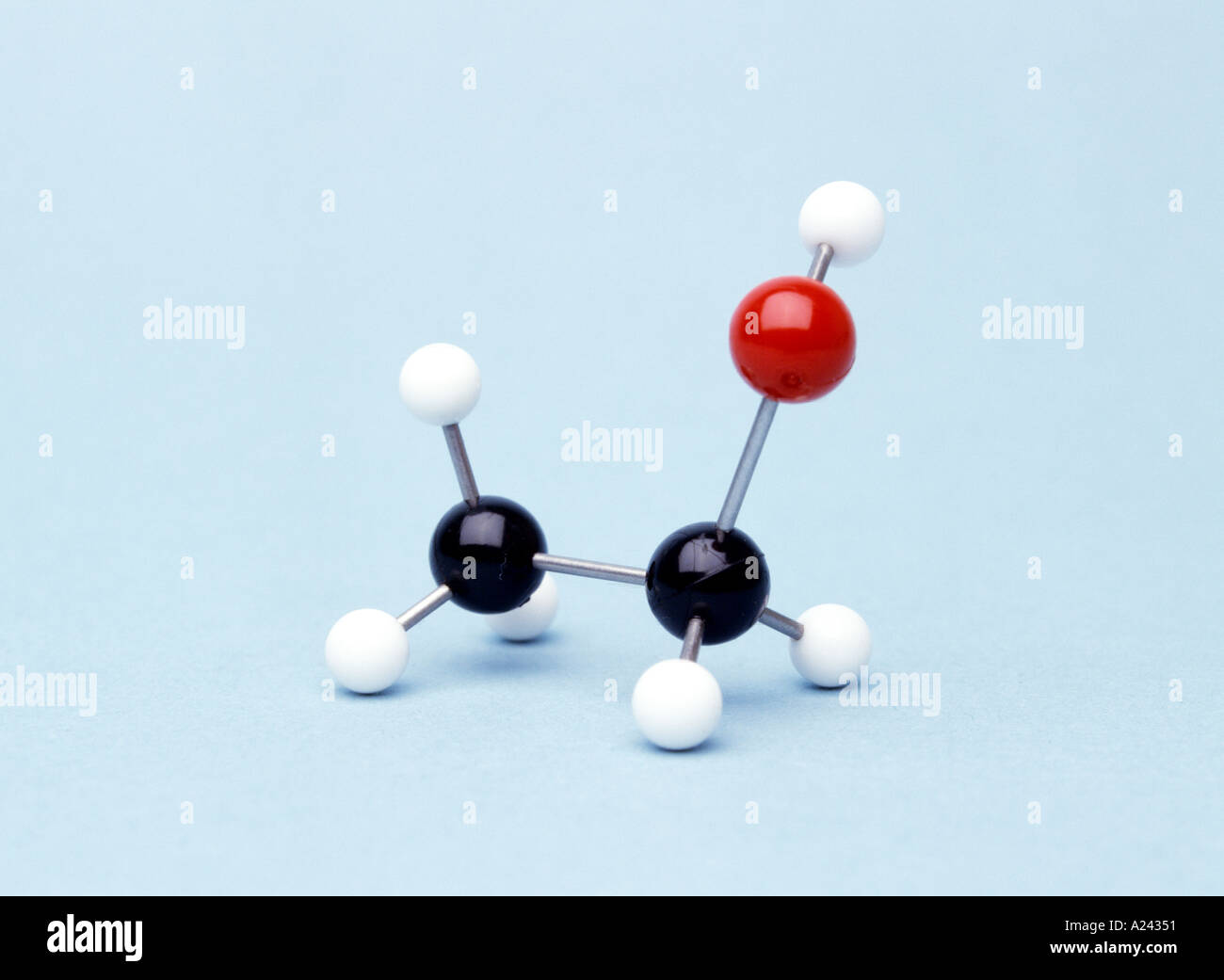 Molecular model of ethanol hi-res stock photography and images - Alamy