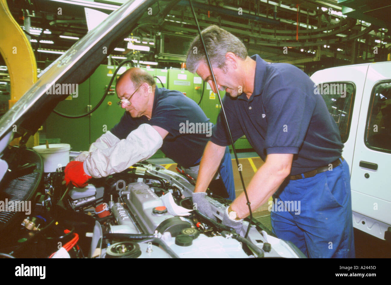 Last day of Ford Escort production Halewood factory July 2000 Stock ...