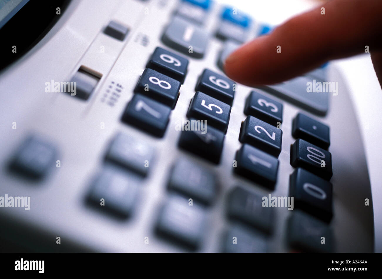 Machine calculator count counting hi-res stock photography and images ...