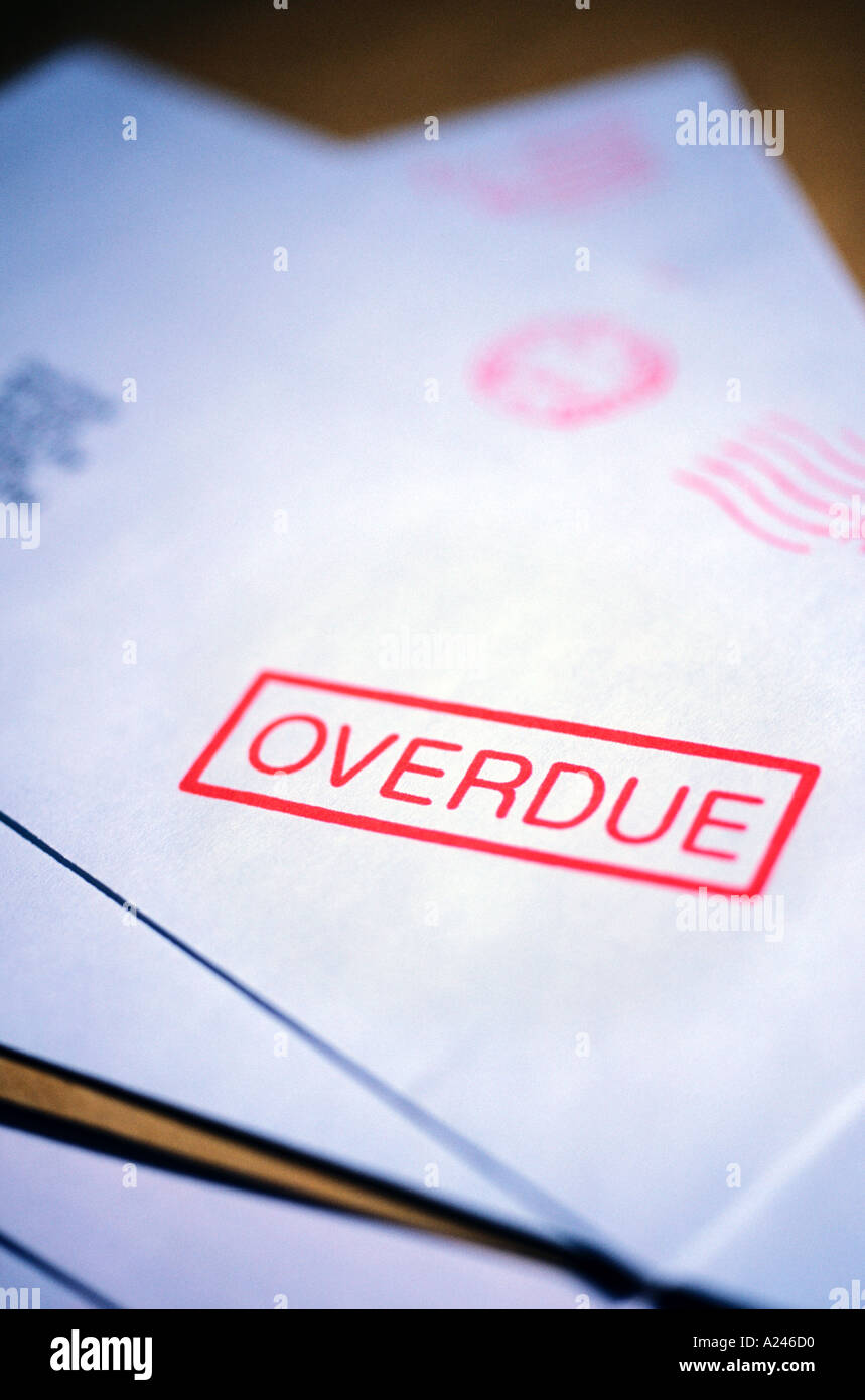 Overdue letter hi-res stock photography and images - Alamy
