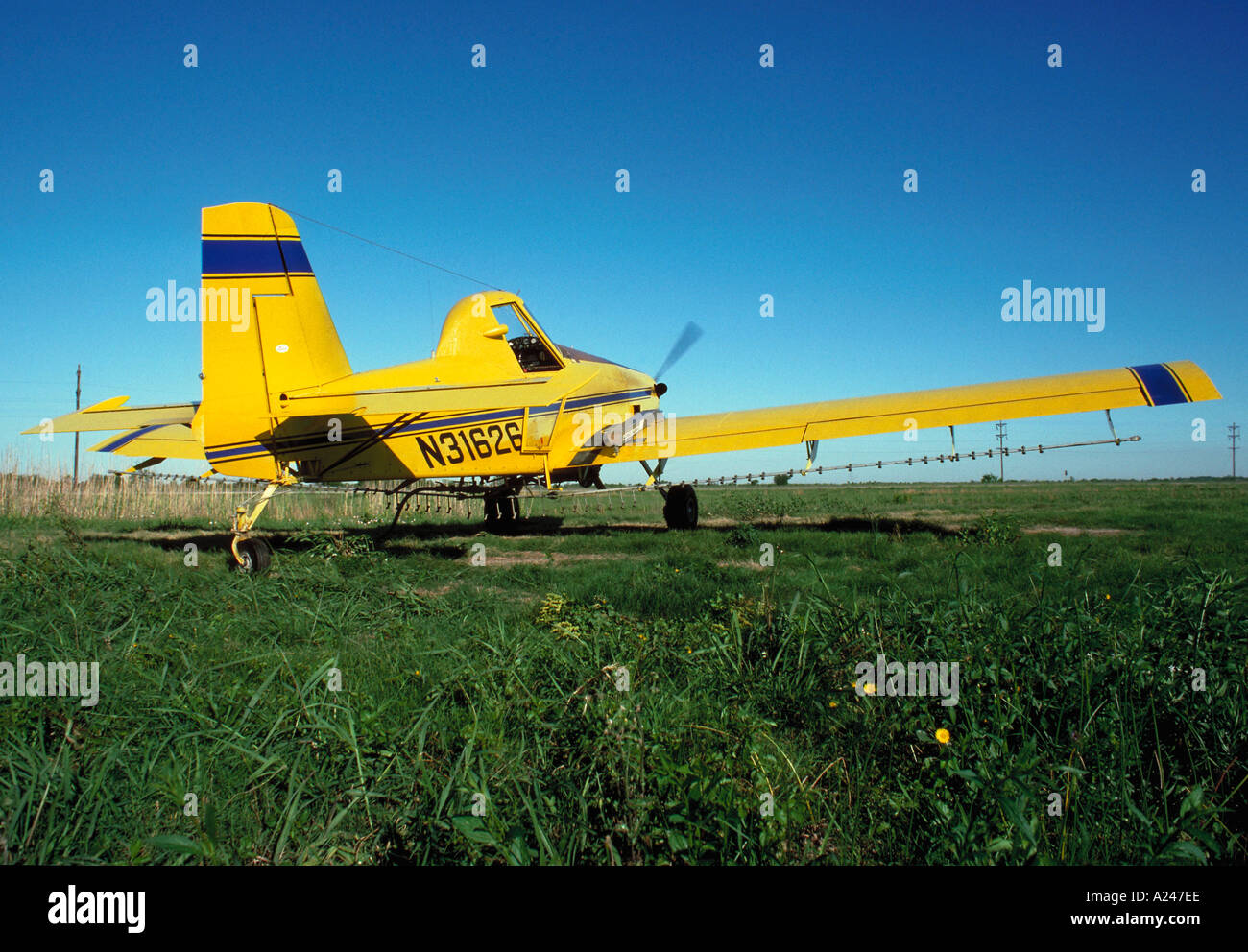 Herbicide plane hi-res stock photography and images - Alamy