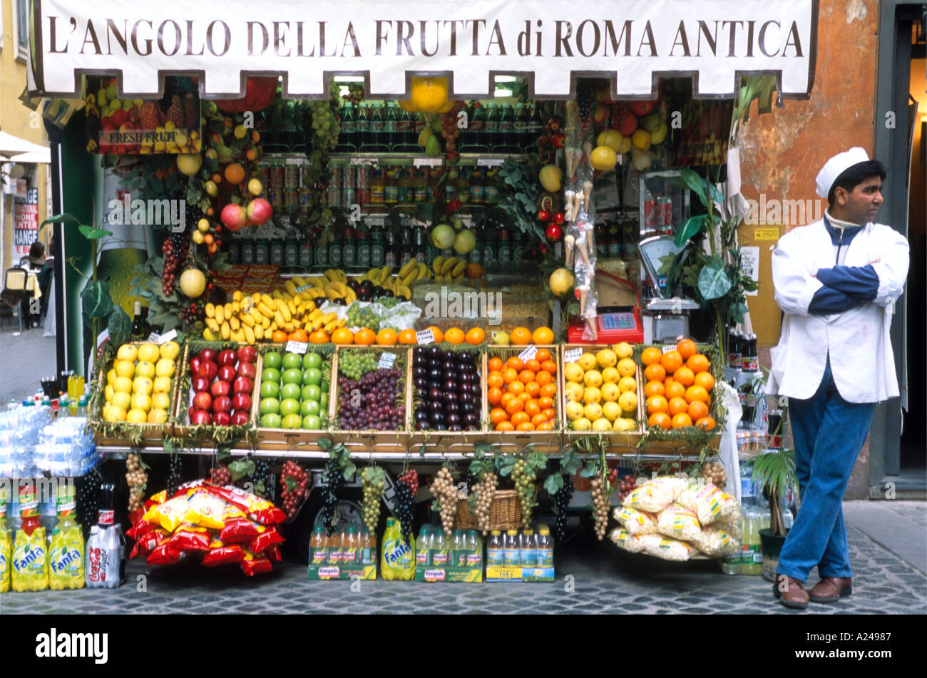 Fruiterer hi-res stock photography and images - Alamy