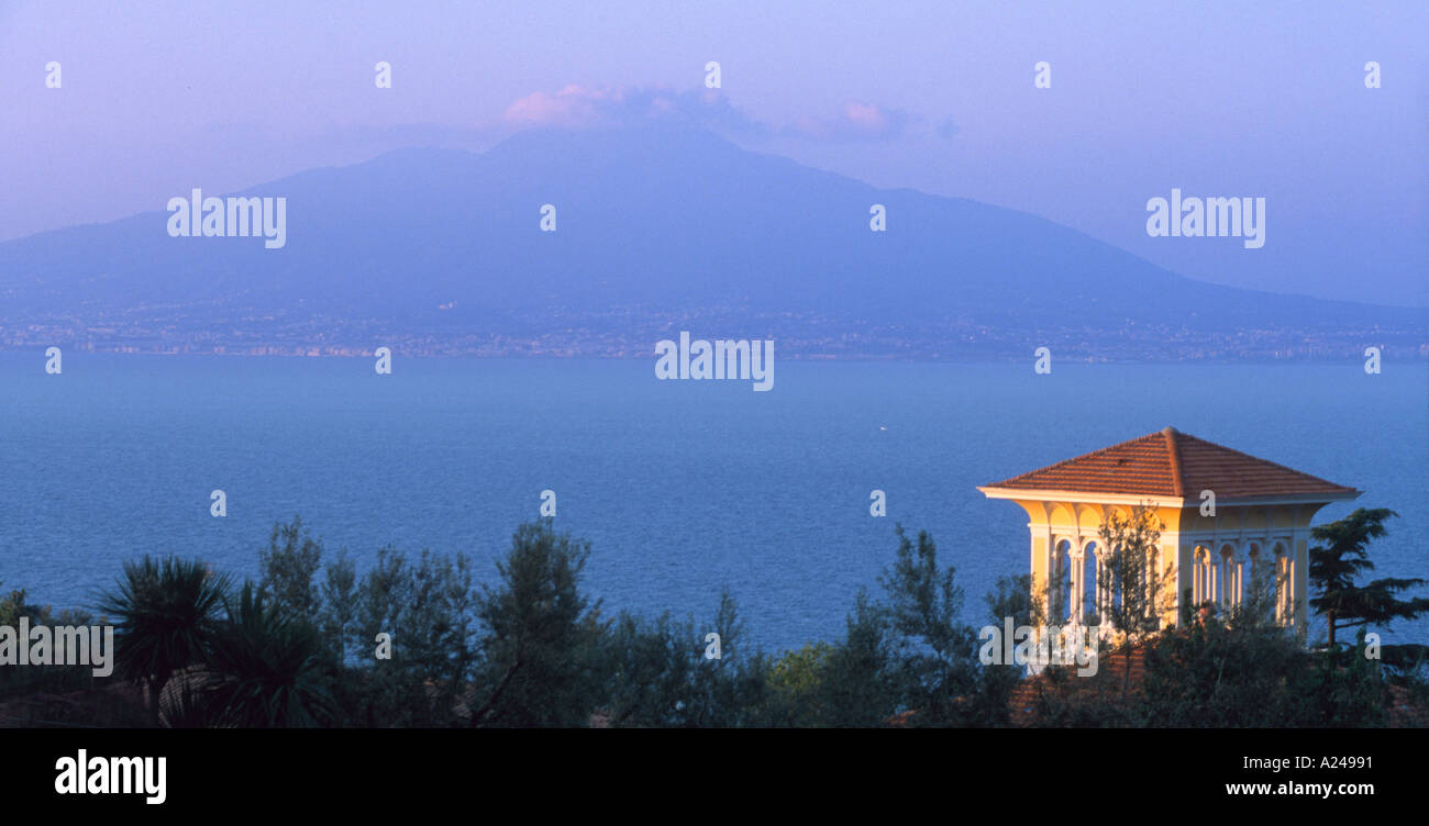 Vesuvius cone hi-res stock photography and images - Alamy