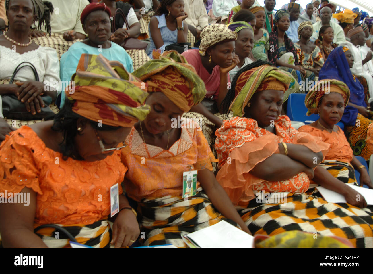 Nigerian crowd hi-res stock photography and images - Alamy
