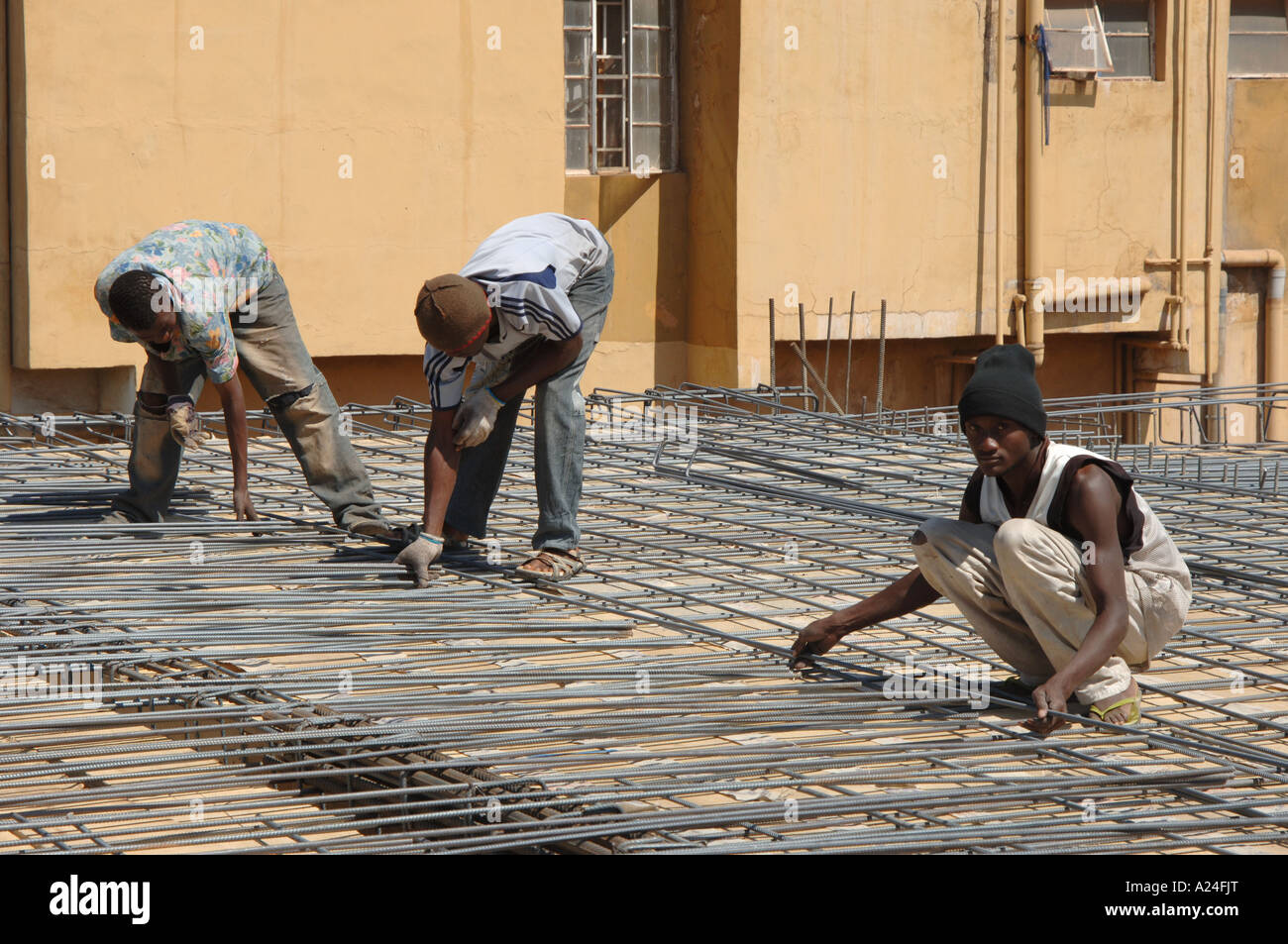 Nigeria construction hi-res stock photography and images - Alamy