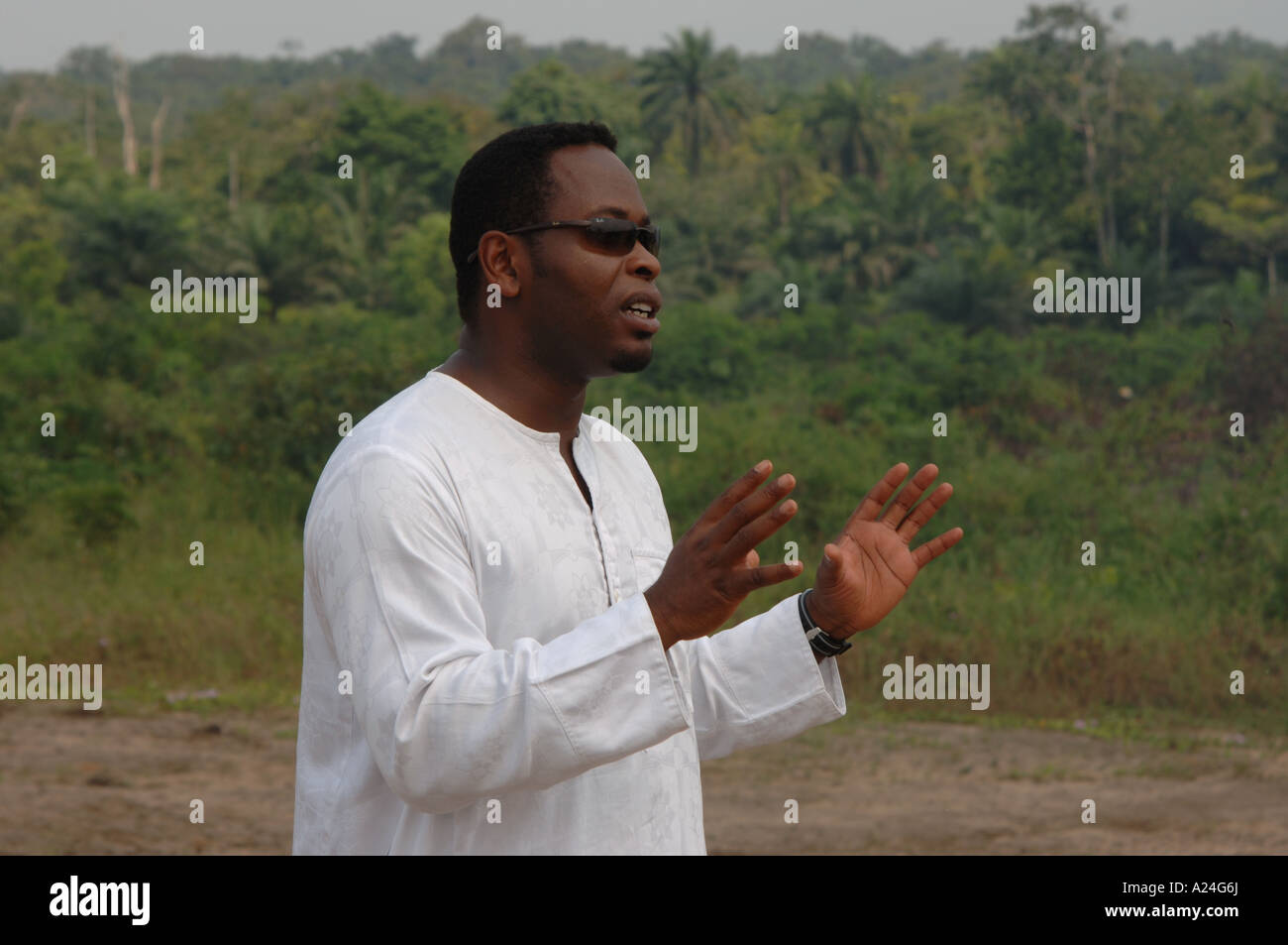 Ken Saro Wiwa junior speaking in Ogoniland, Niger Delta Stock Photo - Alamy