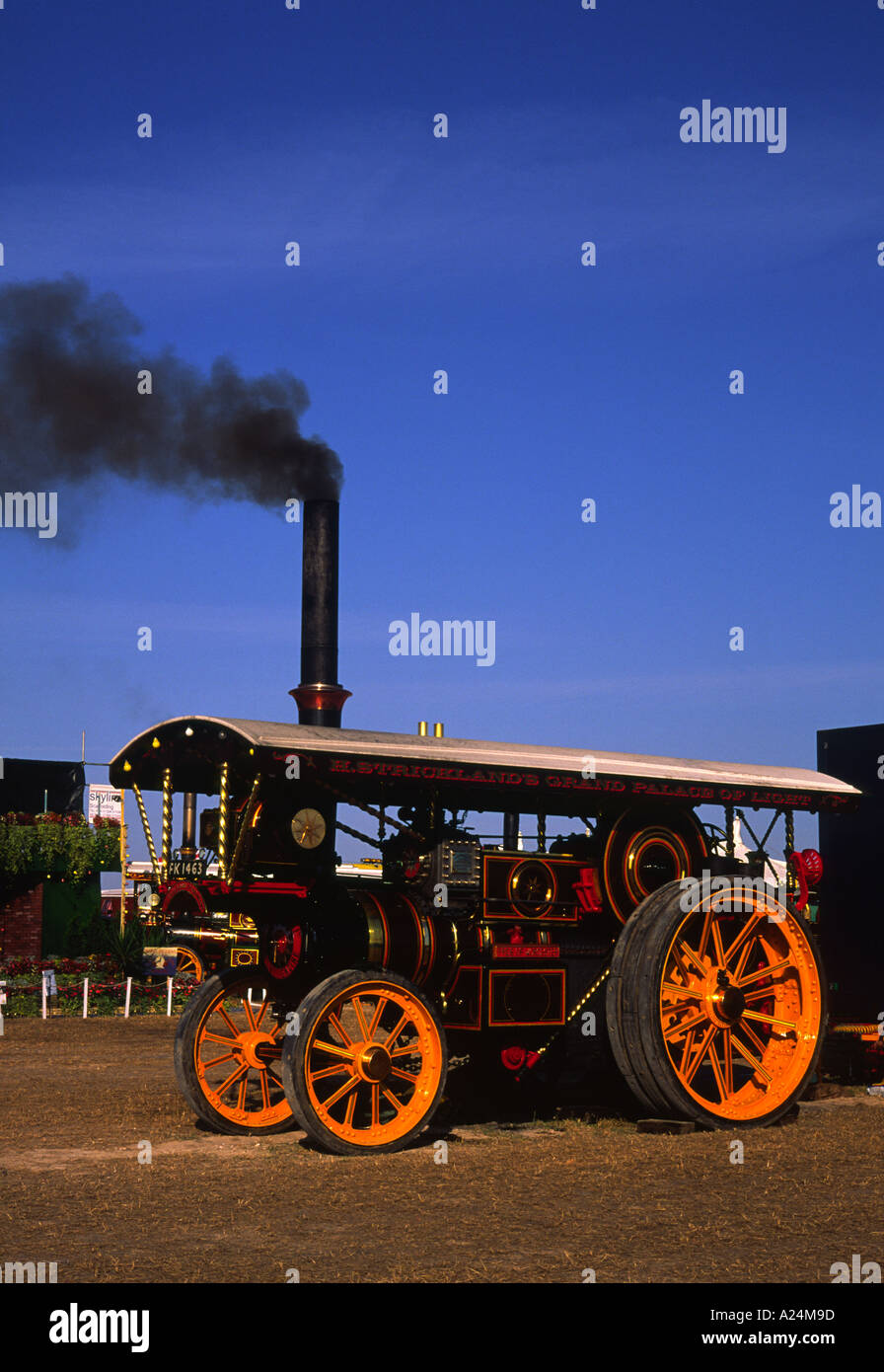 Steam traction engine hi-res stock photography and images - Alamy