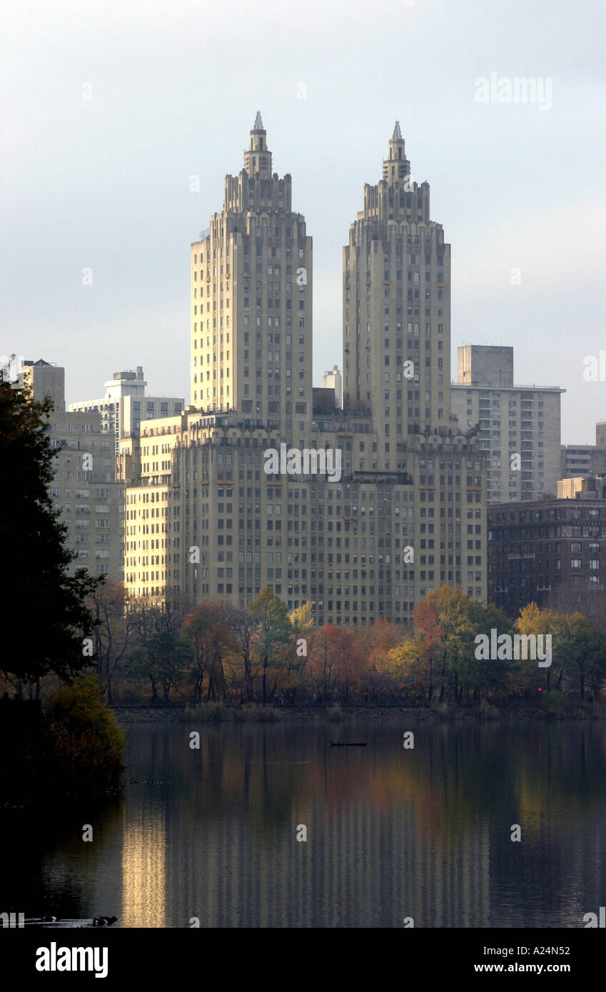 Upper West side apartment building New York Stock Photo - Alamy