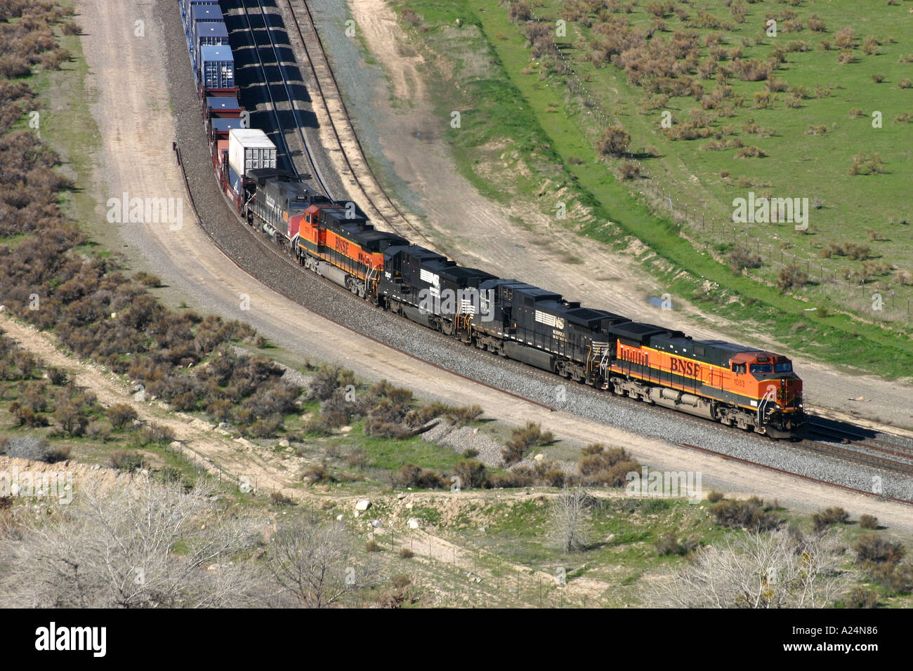 BNSF Freight Train at Caliente California USA Stock Photo - Alamy