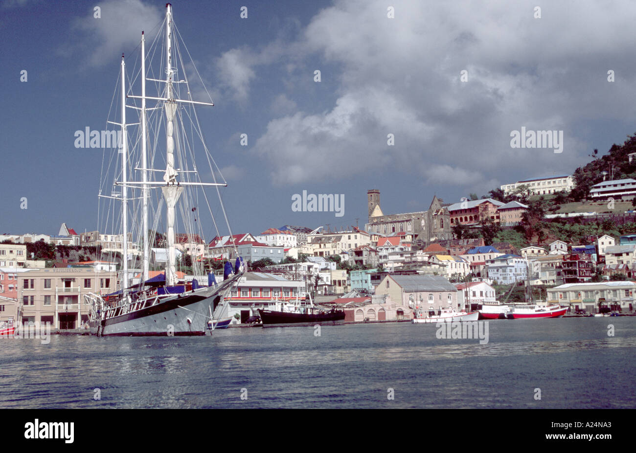 The carenage harbour hi-res stock photography and images - Alamy