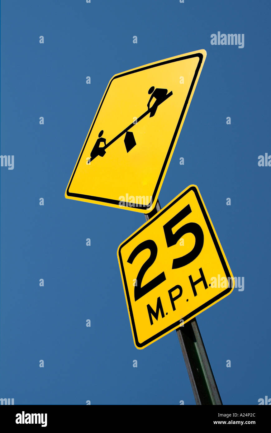 25 mph sign hi-res stock photography and images - Alamy