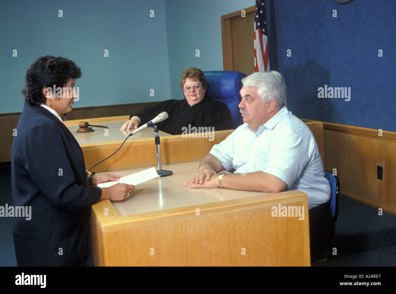 Court scene with judge hi-res stock photography and images - Alamy