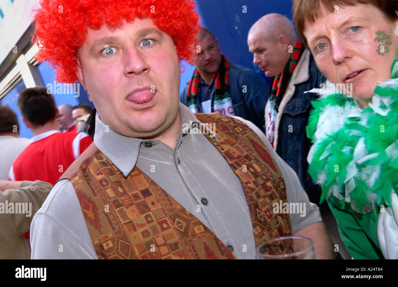 Welsh fans rugby hi-res stock photography and images - Alamy