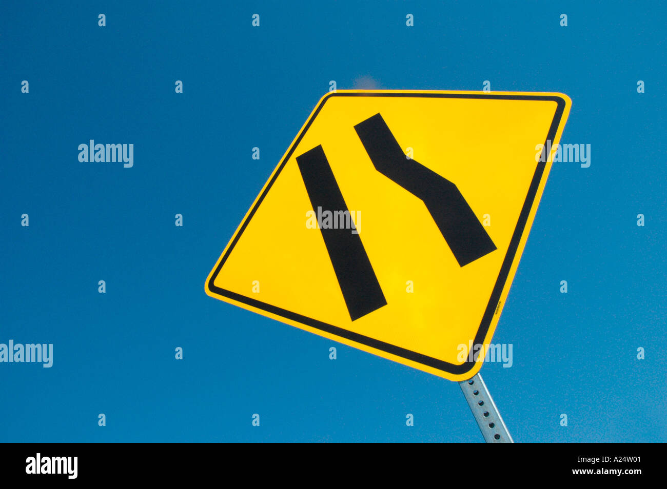 Merge lane signs hi-res stock photography and images - Alamy