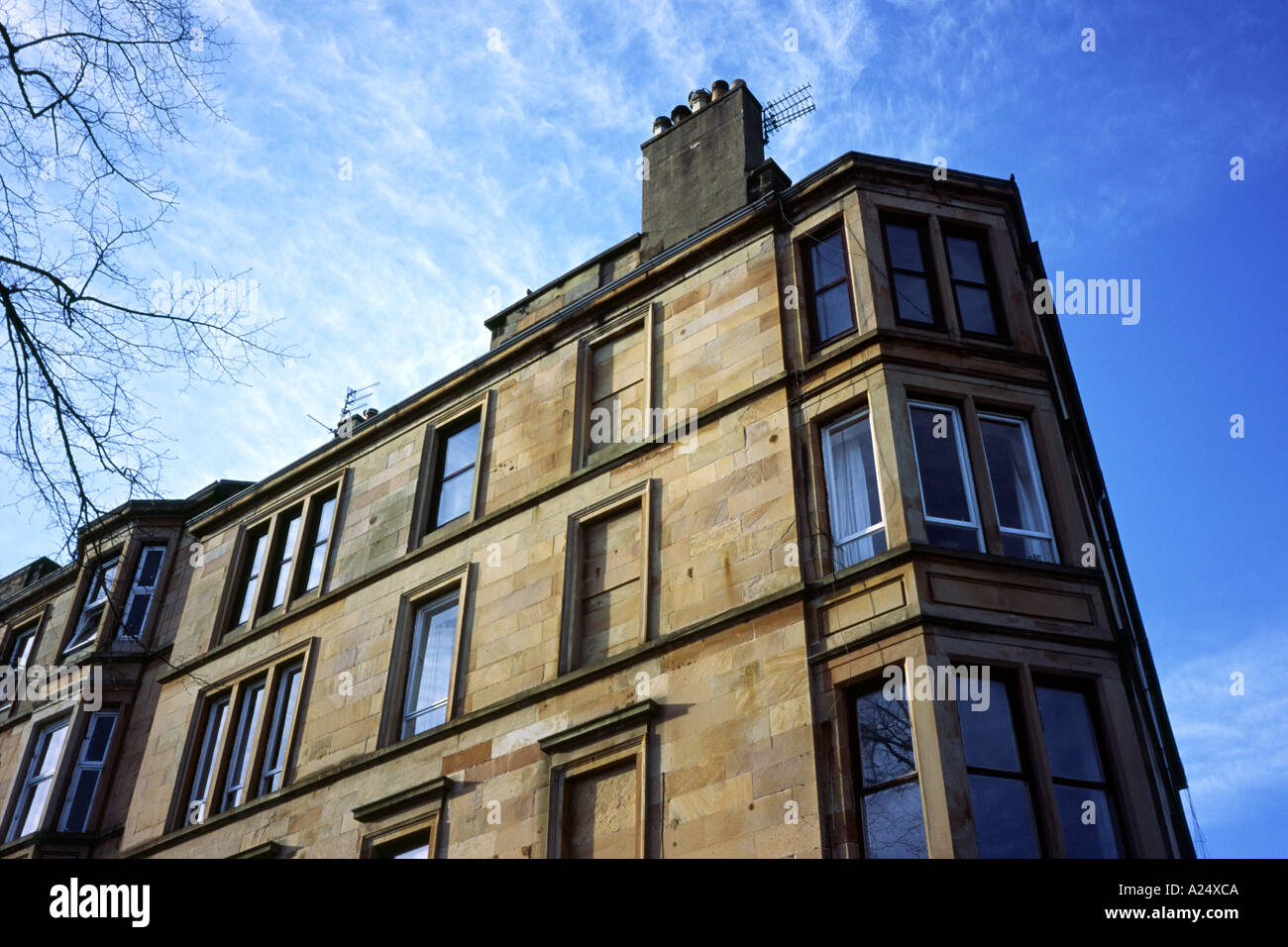 Traditional tenement building Glasgow Stock Photo - Alamy