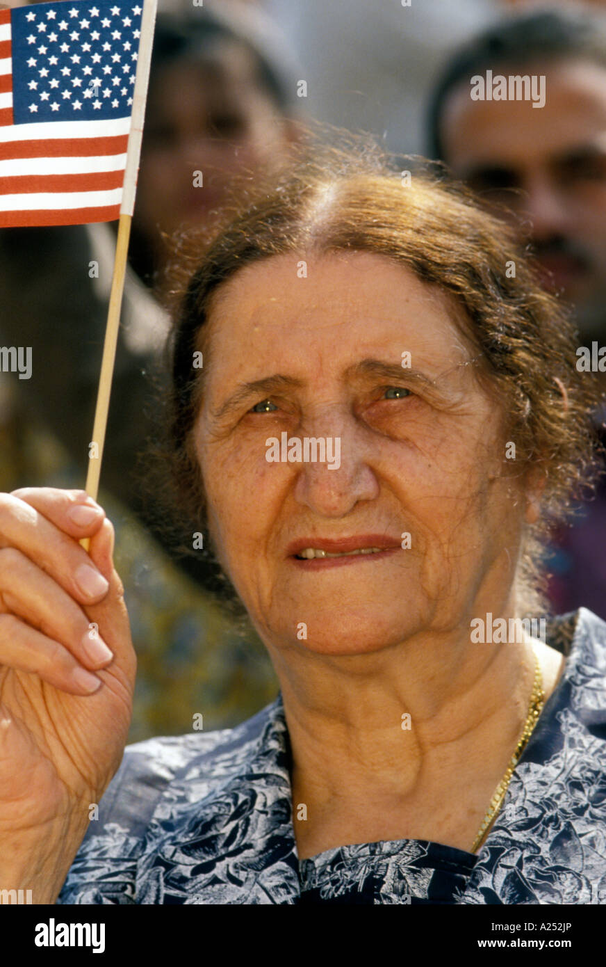 Swearing in ceremony u s citizens hi-res stock photography and images ...