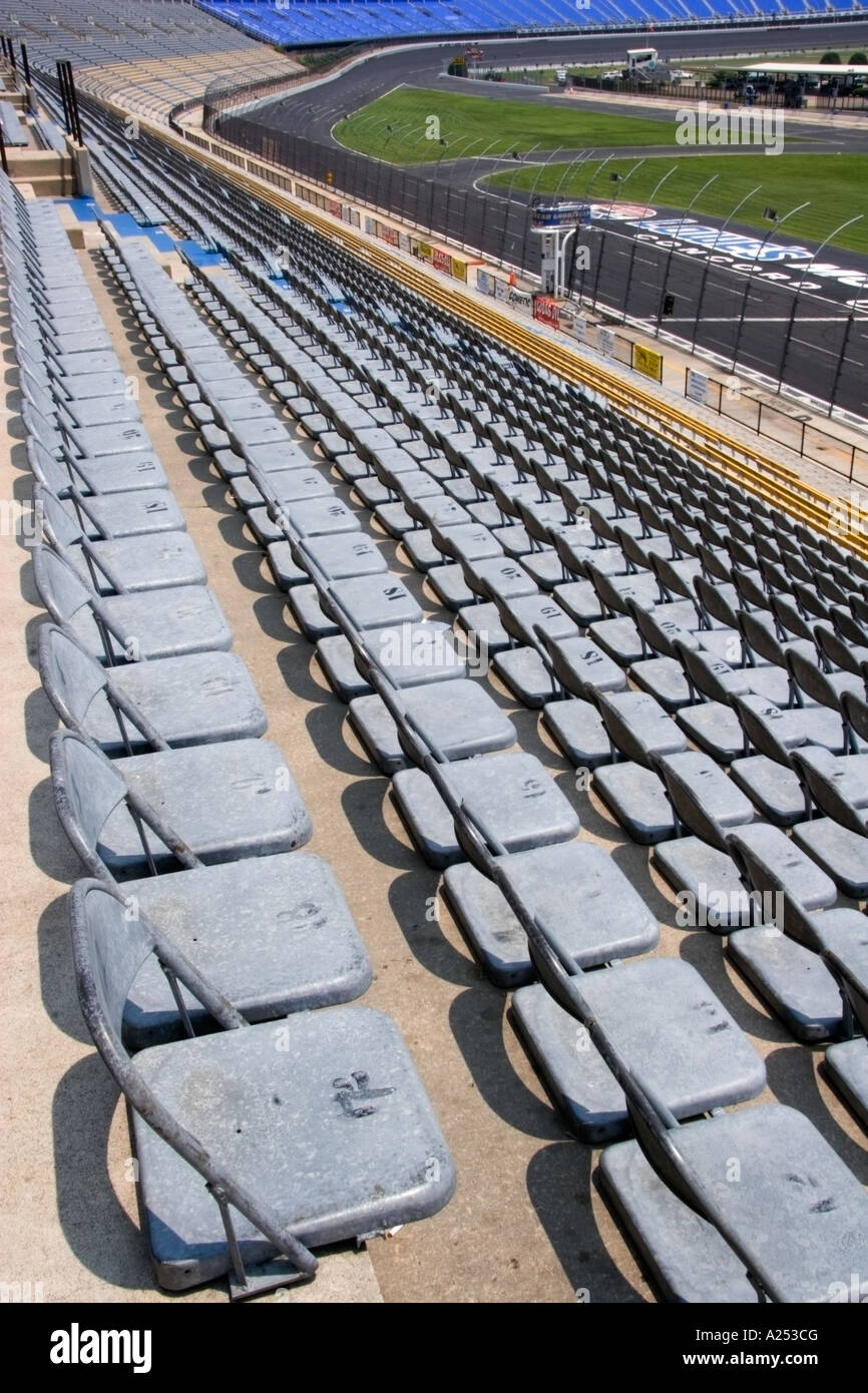 Raceway stands hi-res stock photography and images - Alamy