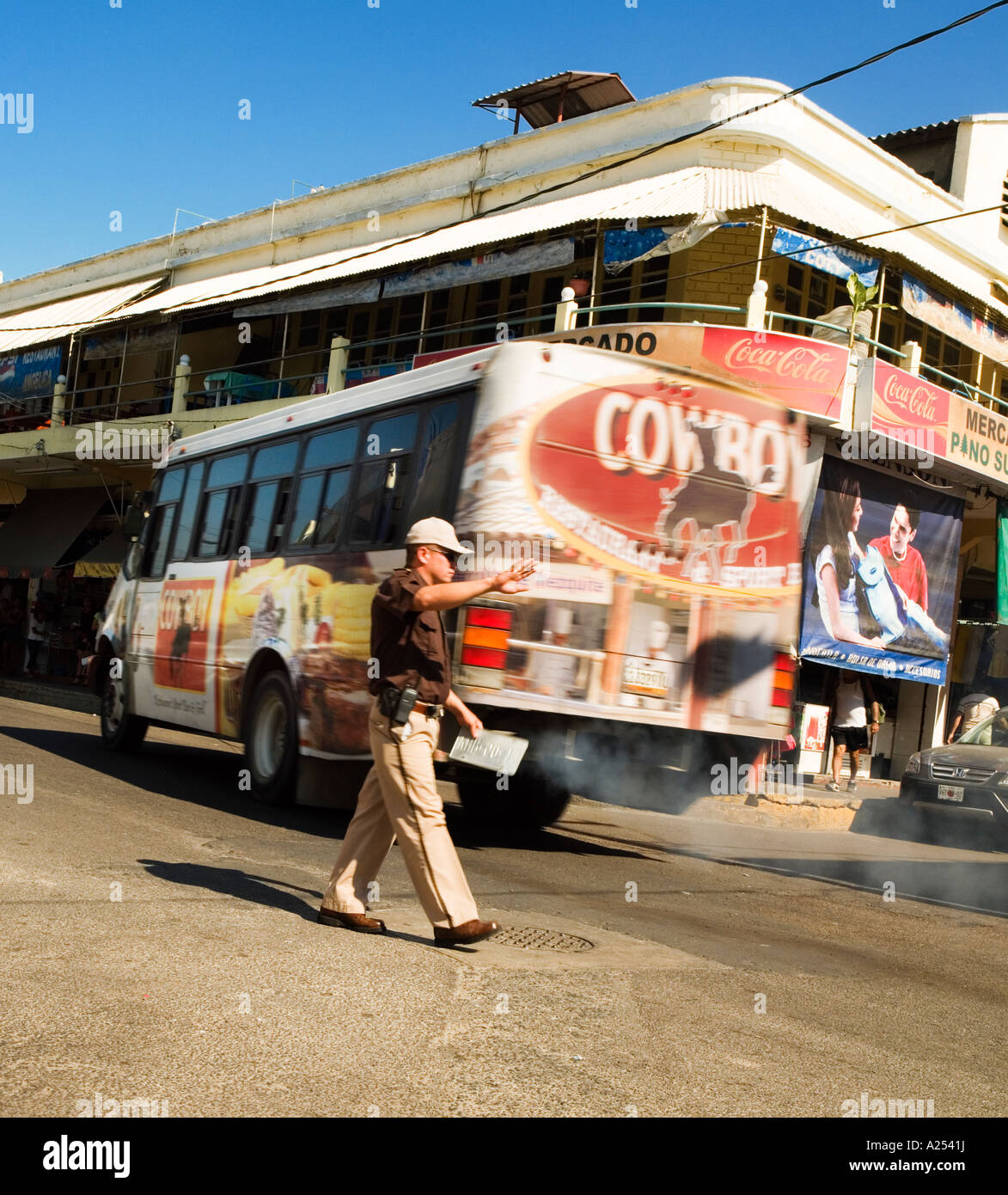 Mexico bus highway hi-res stock photography and images - Alamy