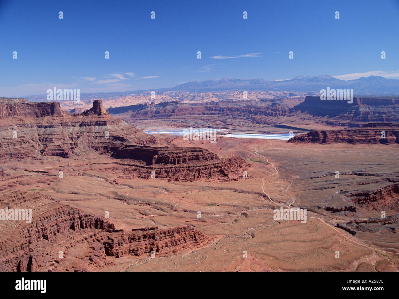 Pyramid butte hi-res stock photography and images - Alamy