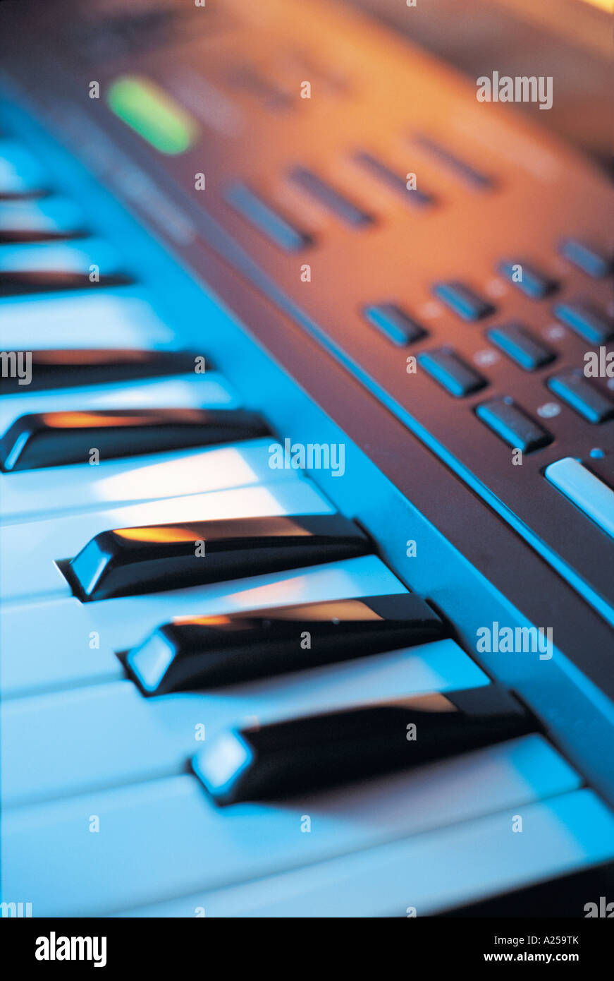 Electronic Music Keyboard Stock Photo - Alamy