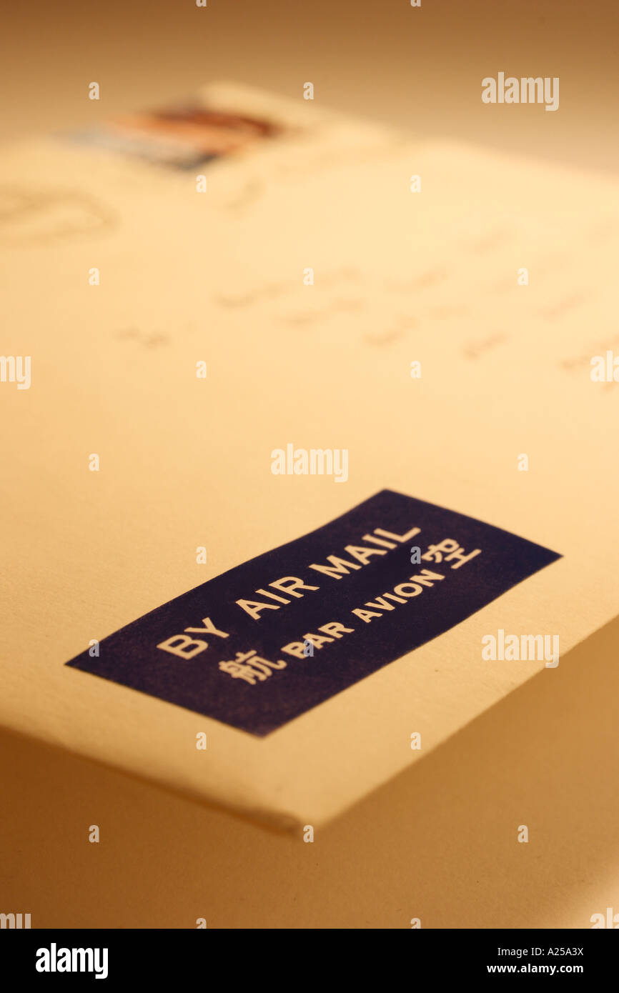 Airmail hi-res stock photography and images - Alamy