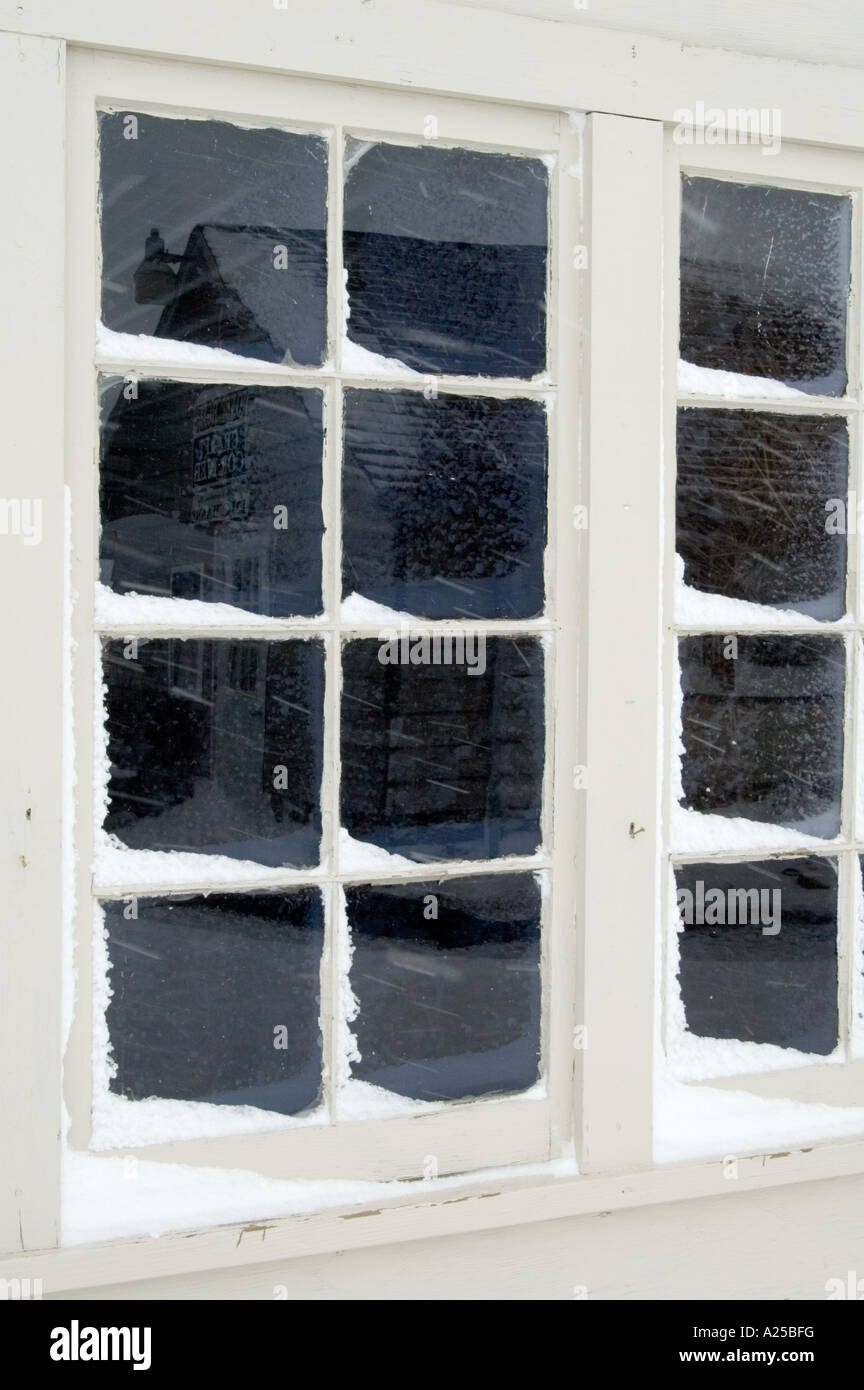 Storm windows hi-res stock photography and images - Alamy