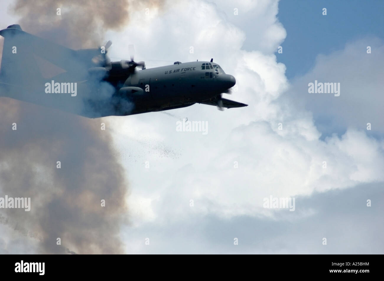 Ground fire hi-res stock photography and images - Alamy