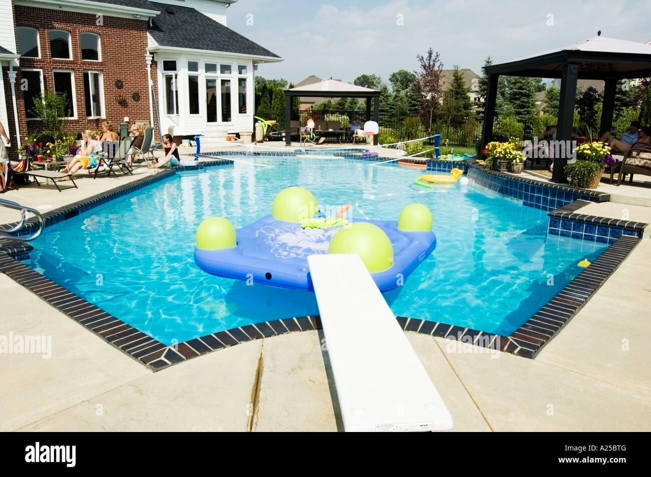 Cool pool setting hi-res stock photography and images - Alamy