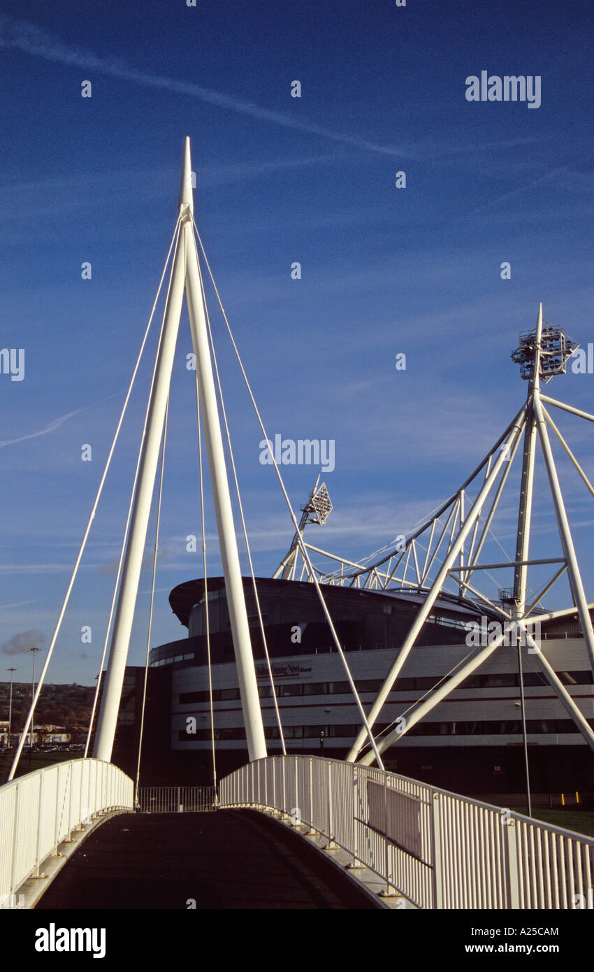 Modern footbridge by Reebok Stadium in Bolton Stock Photo - Alamy