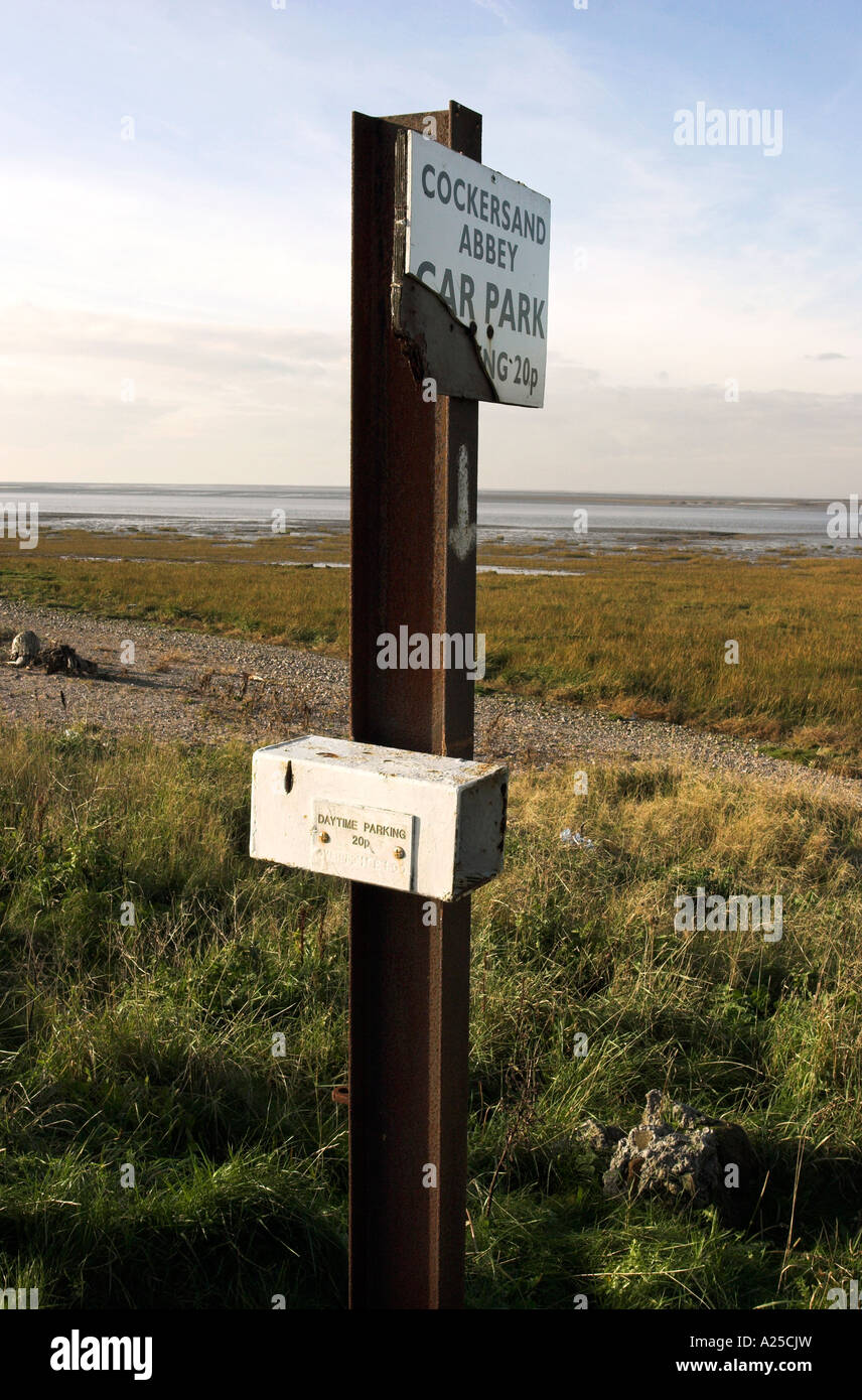 Car park honesty box sign hi-res stock photography and images - Alamy