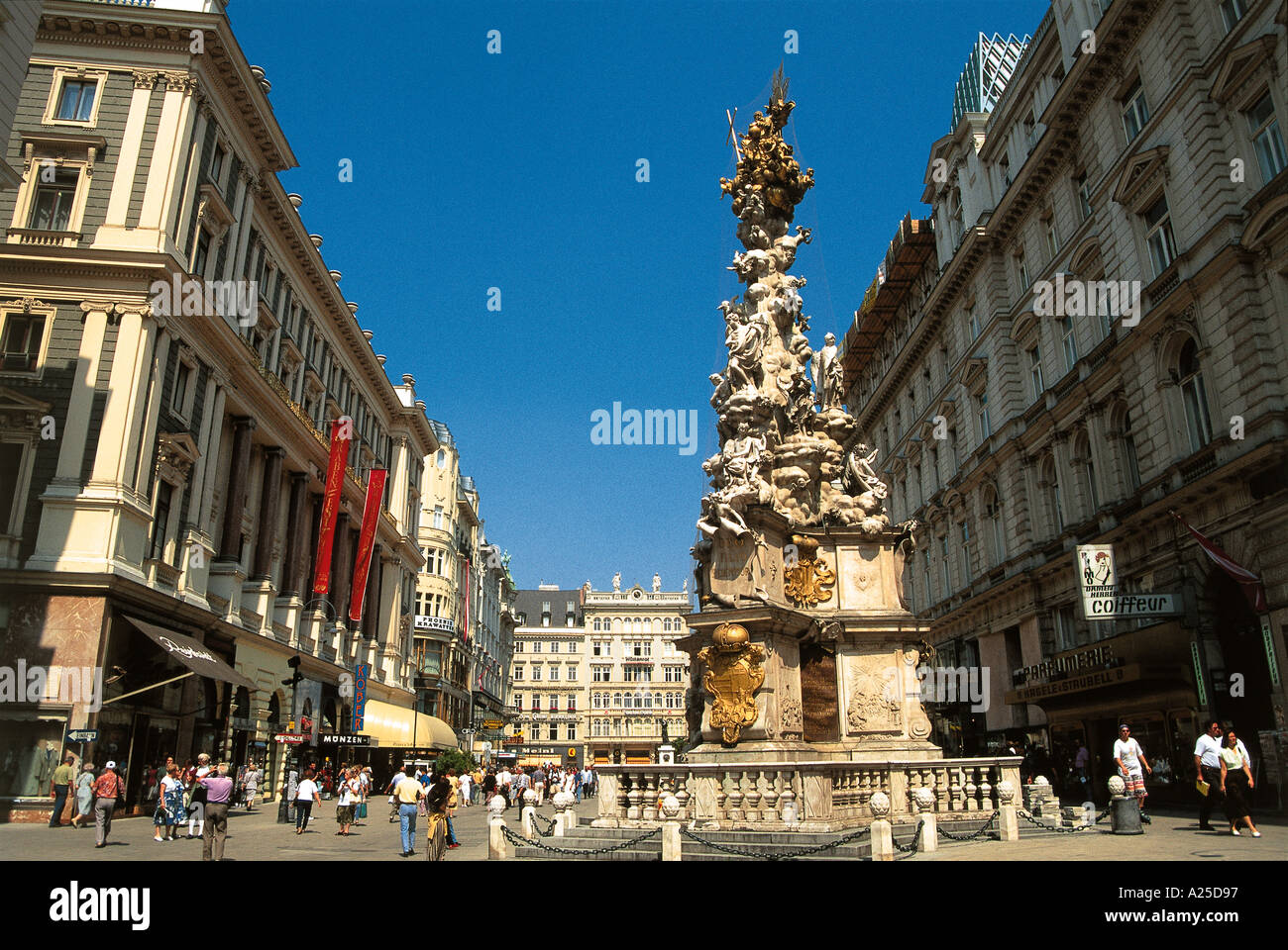 STATUES FORMING PLAGUE PILLAR VIENNA AUSTRIA Stock Photo - Alamy