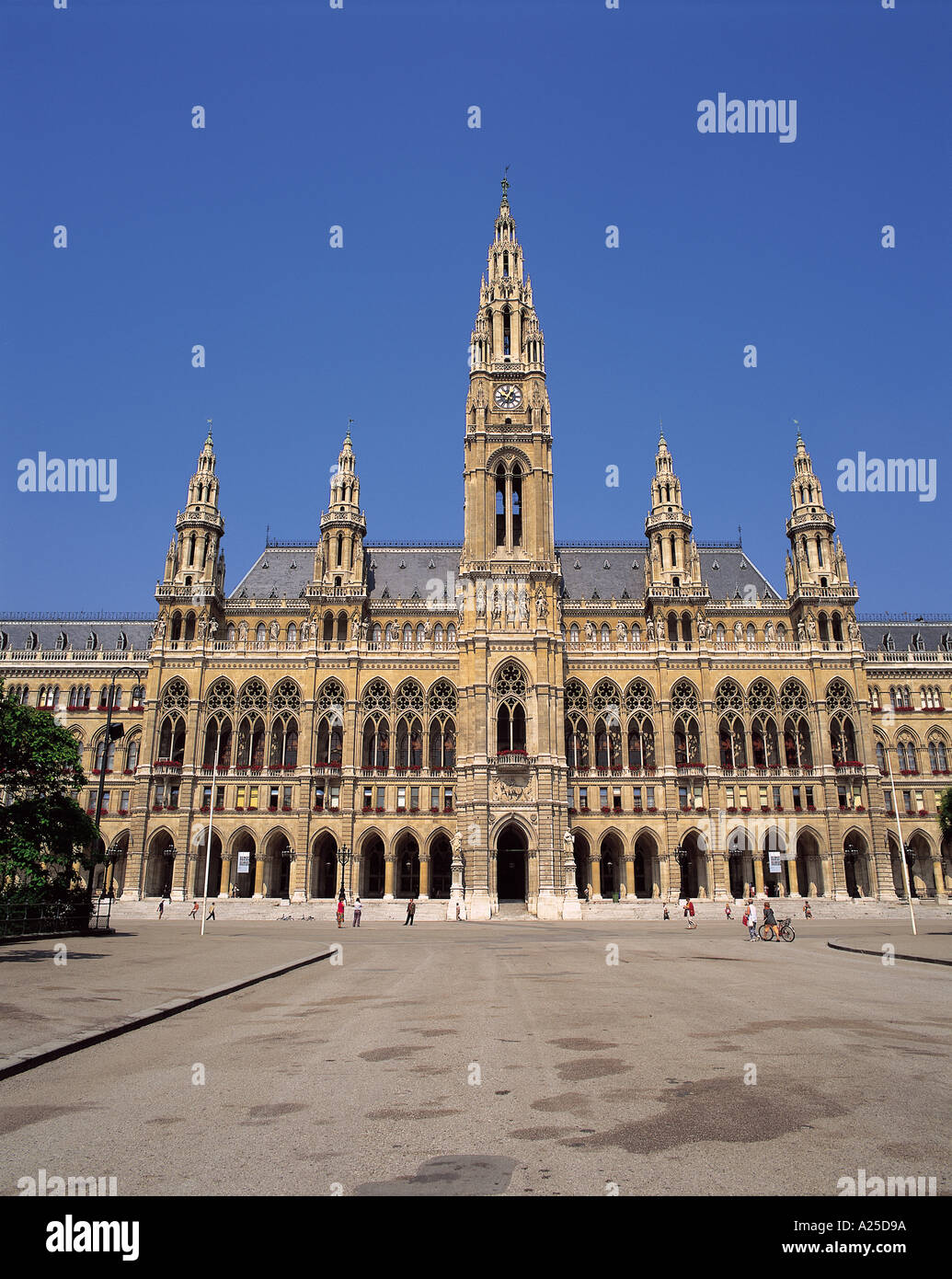 RATHAUS VIENNA AUSTRIA Stock Photo - Alamy