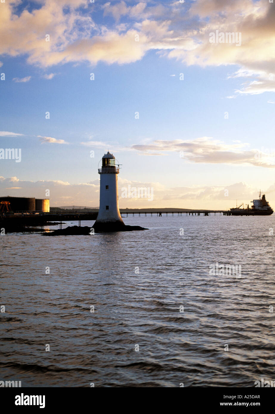 Lighthouse fuel storage hi-res stock photography and images - Alamy