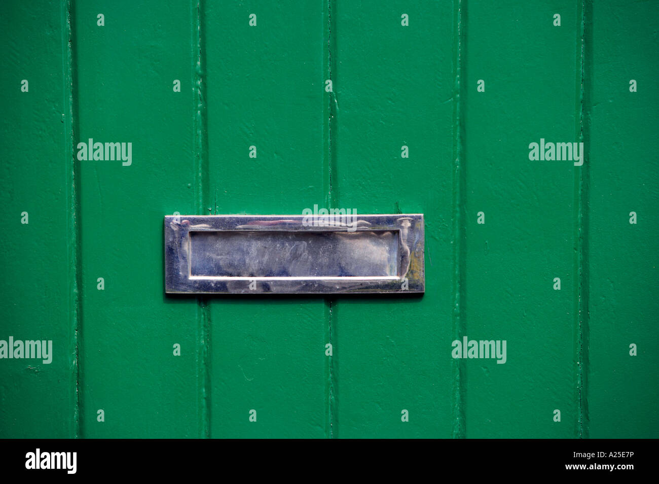 Green letterbox hi-res stock photography and images - Alamy
