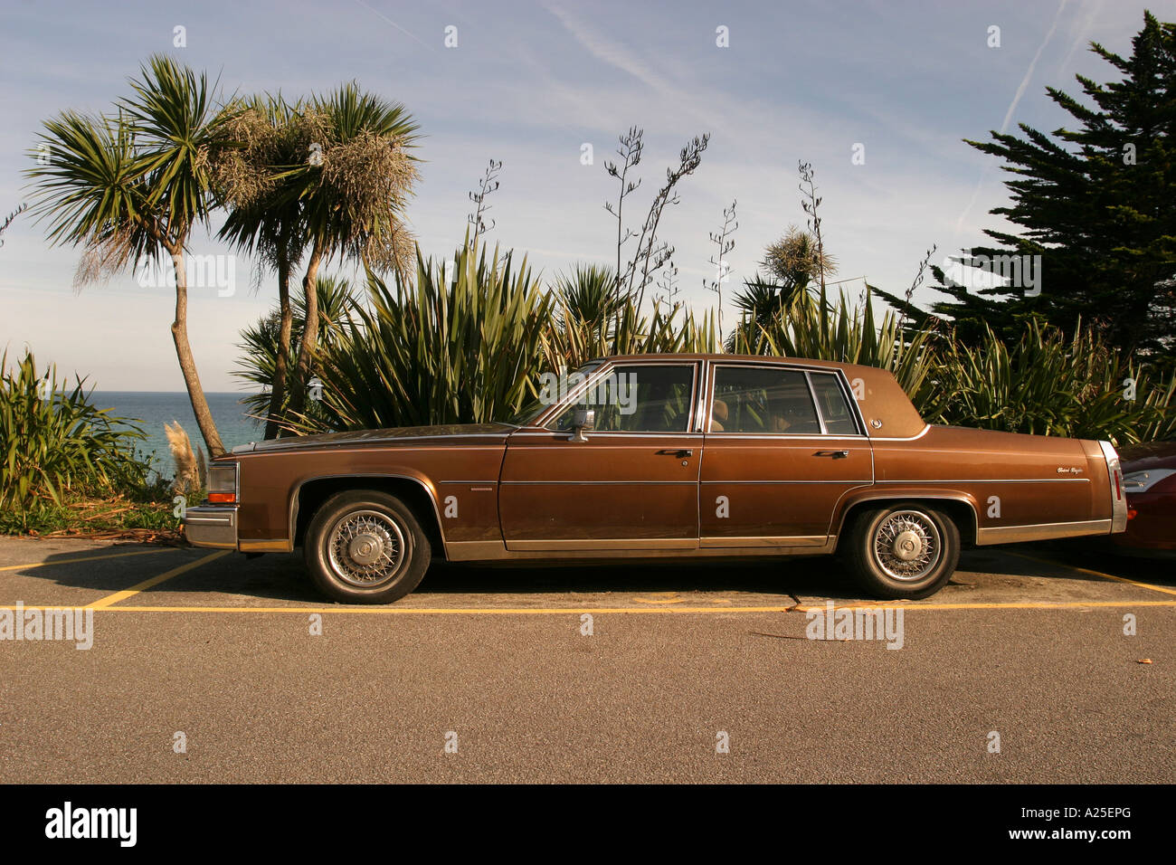 Big american car hi-res stock photography and images - Alamy