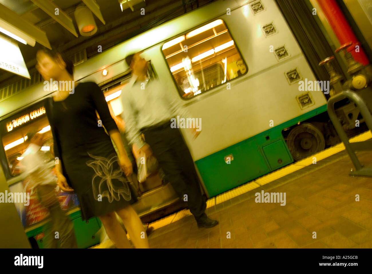 People entering and exiting a subway train Stock Photo - Alamy