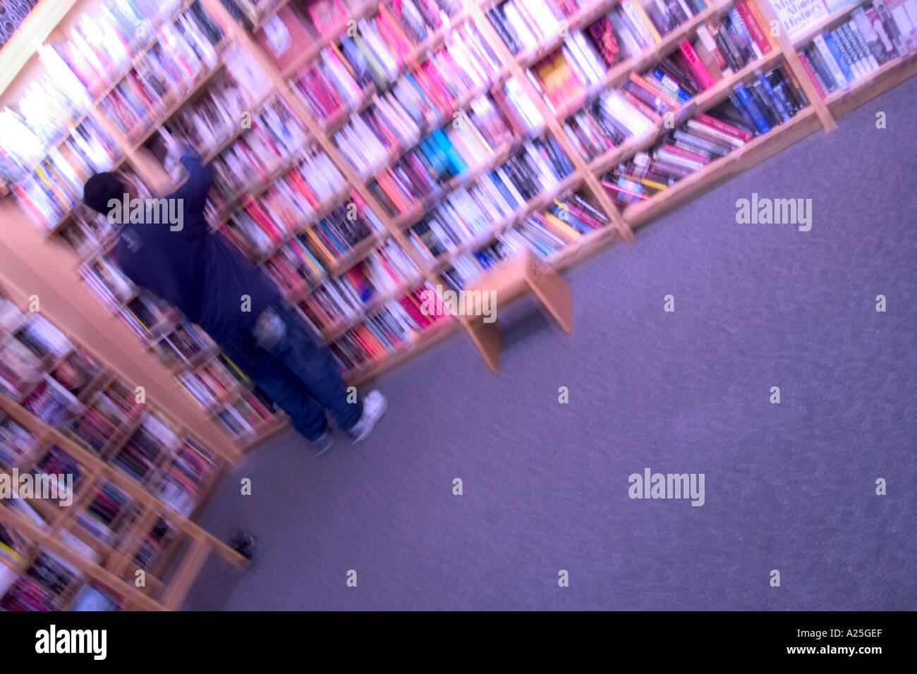 Discover bookstore hi-res stock photography and images - Alamy