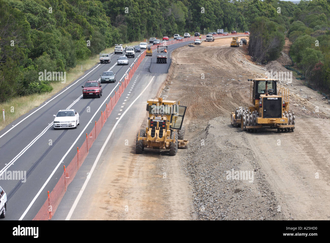 A PHOTO OF ROADWORKS ON YHE NICKLIN WAY CALOUNDRA SUNSHINE COAST ...