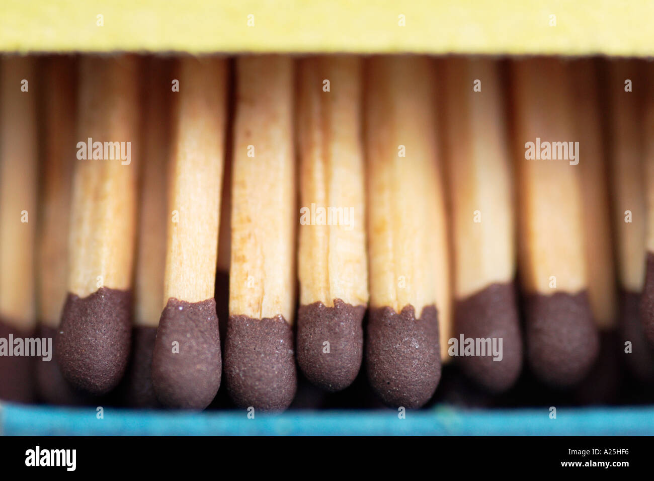 Matches in box hi-res stock photography and images - Alamy