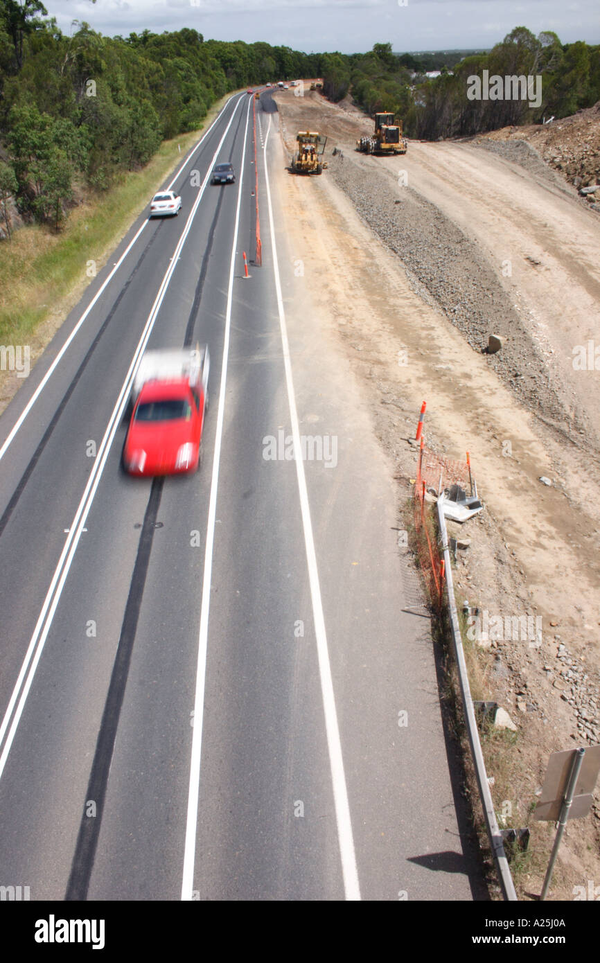 A PHOTO OF ROADWORKS ON YHE NICKLIN WAY CALOUNDRA SUNSHINE COAST ...