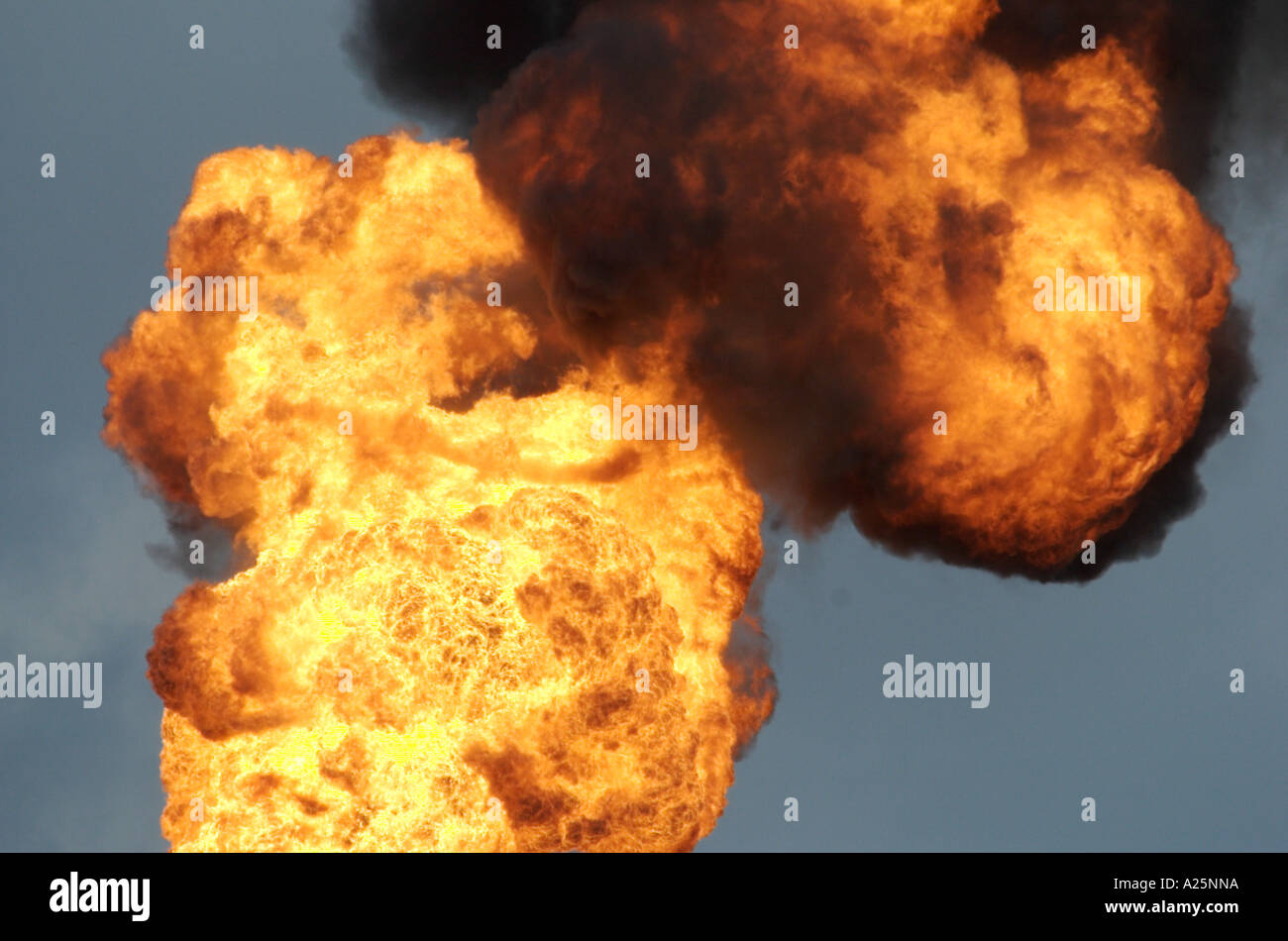 Intense hot fires burning from oil refinery flares Stock Photo - Alamy