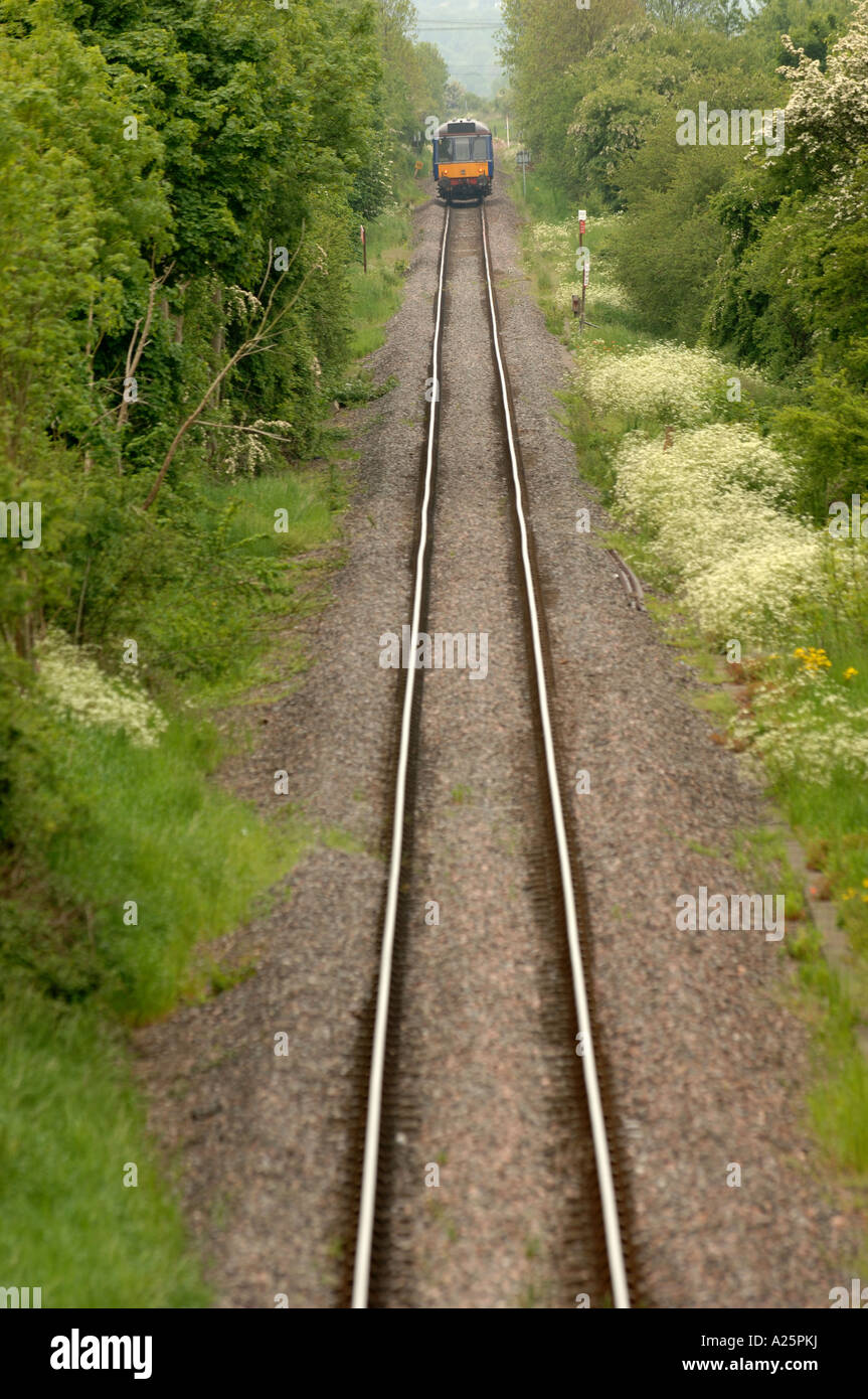 train railway track perspective line sleeper gravel diesel timetable ...
