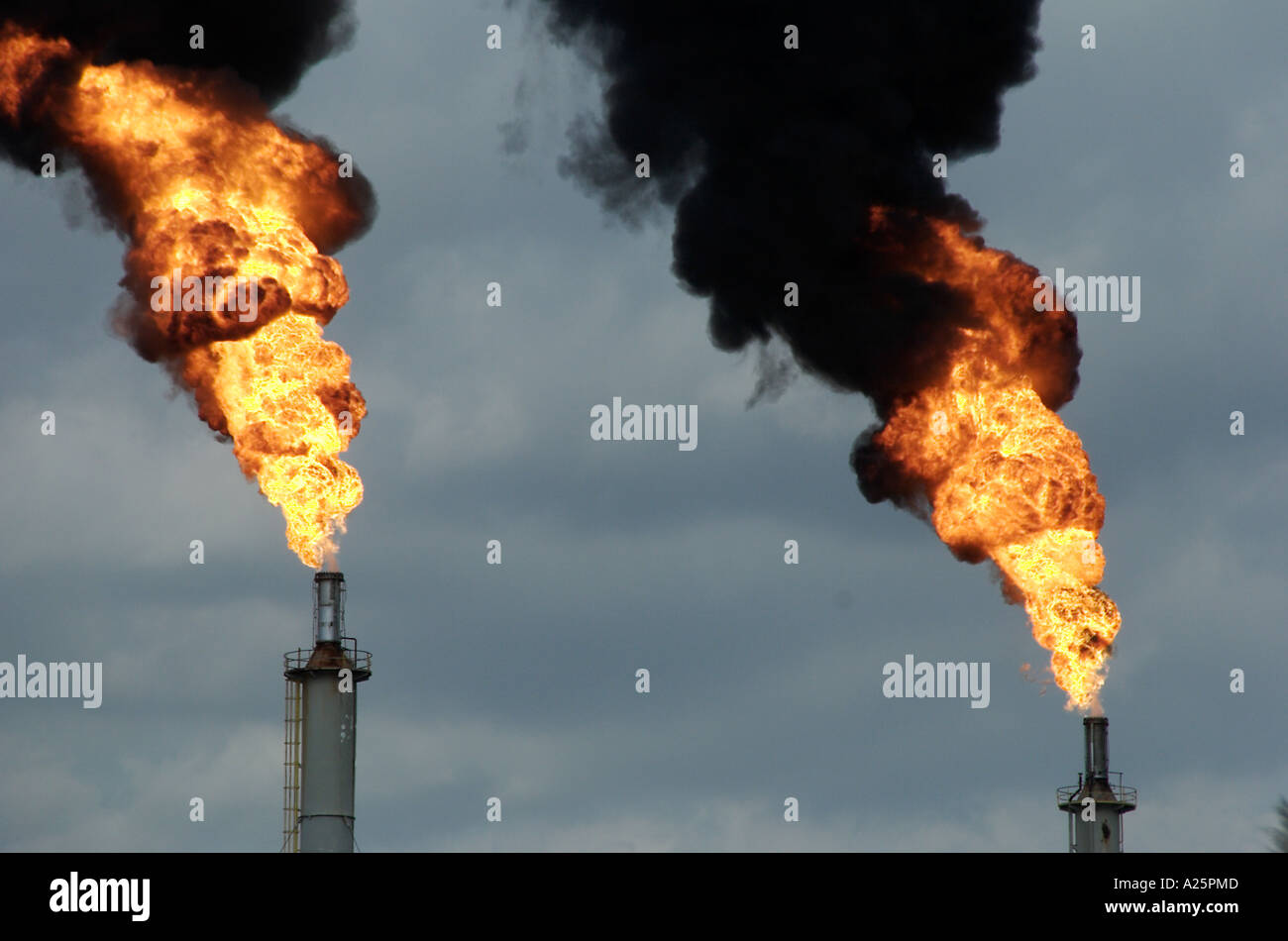 Oil refinery smoke billowing from hi-res stock photography and images ...