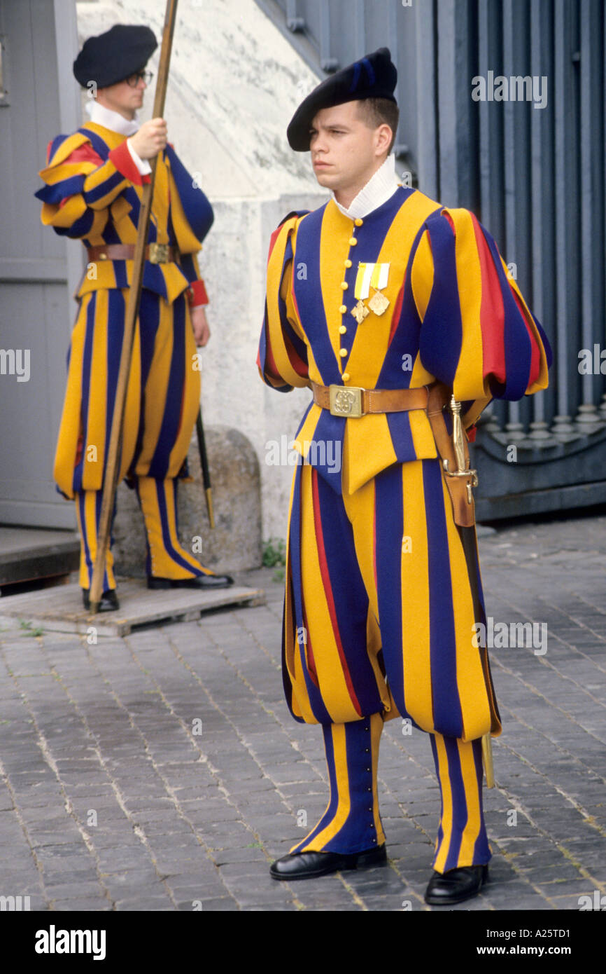 Italy Rome Vatican Swiss guards Stock Photo - Alamy