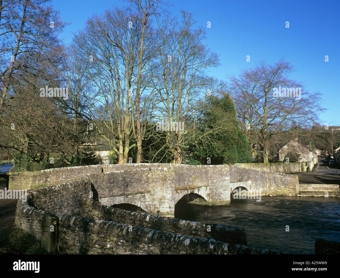 SHEEPWASH BRIDGE and RIVER WYE in this attractive historic village ...