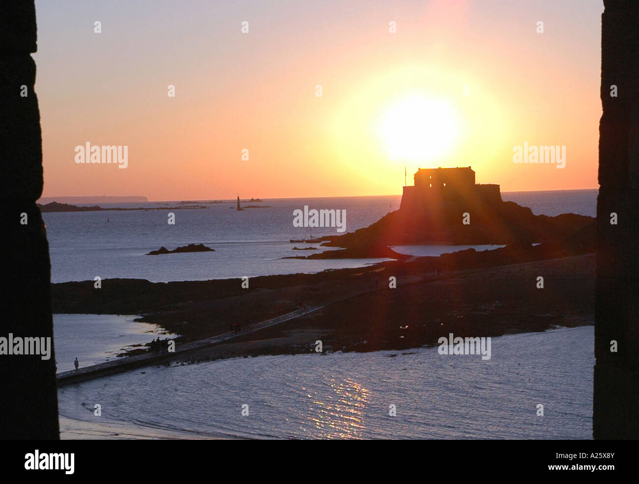 Sunset Waterfront Grand Be Isle Saint Malo Sant Maloù San S Breton ...