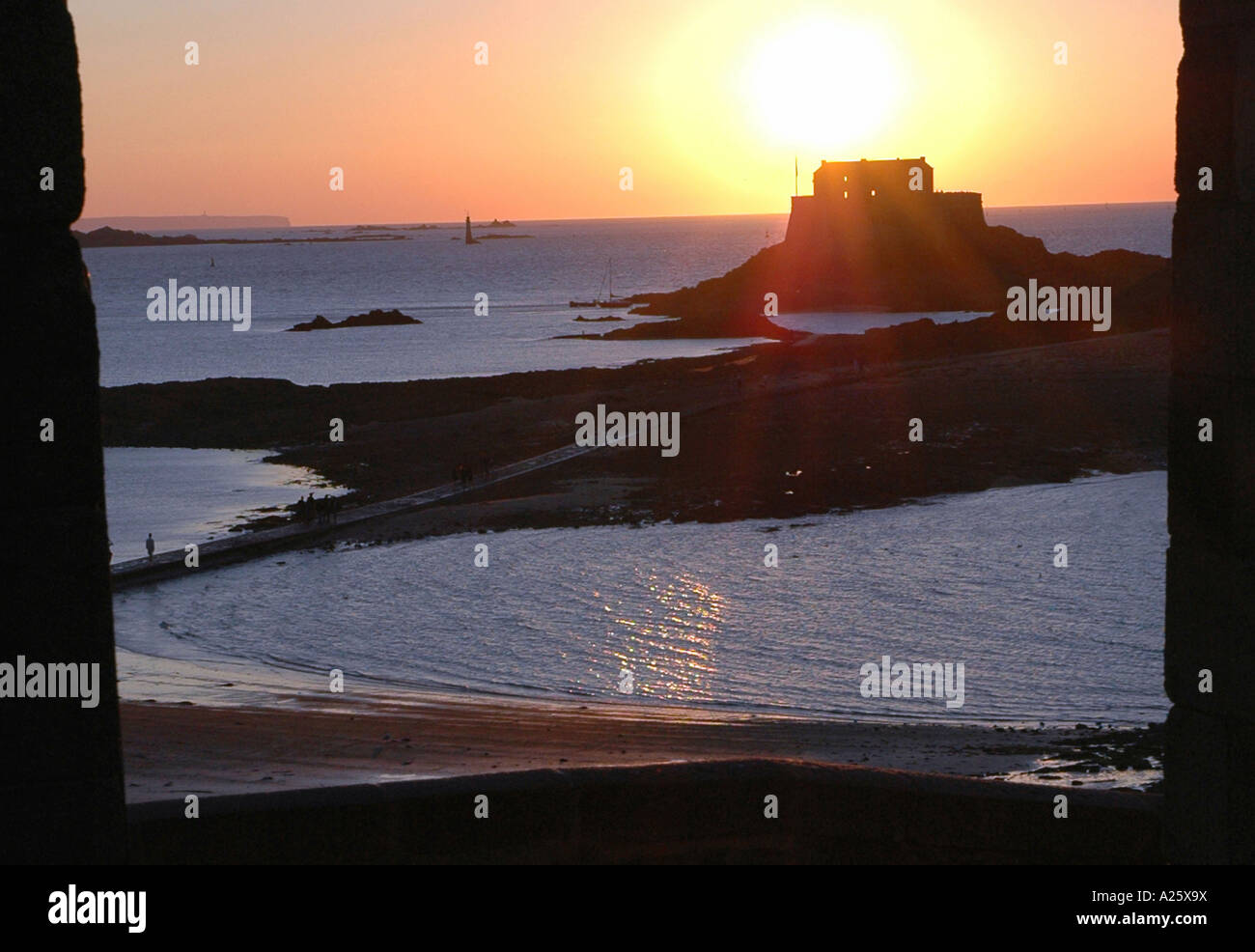 Sunset Waterfront Grand Be Isle Saint Malo Sant Maloù San S Breton ...