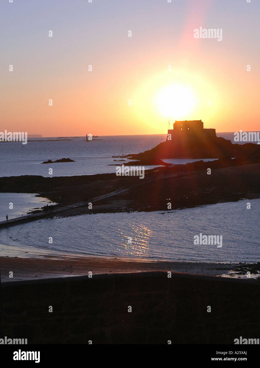 Sunset Waterfront Grand Be Isle Saint Malo Sant Maloù San S Breton ...